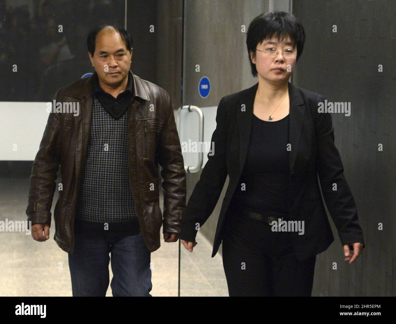 Daran Lin, father of murder victim Jun Lin heads to court with a ...