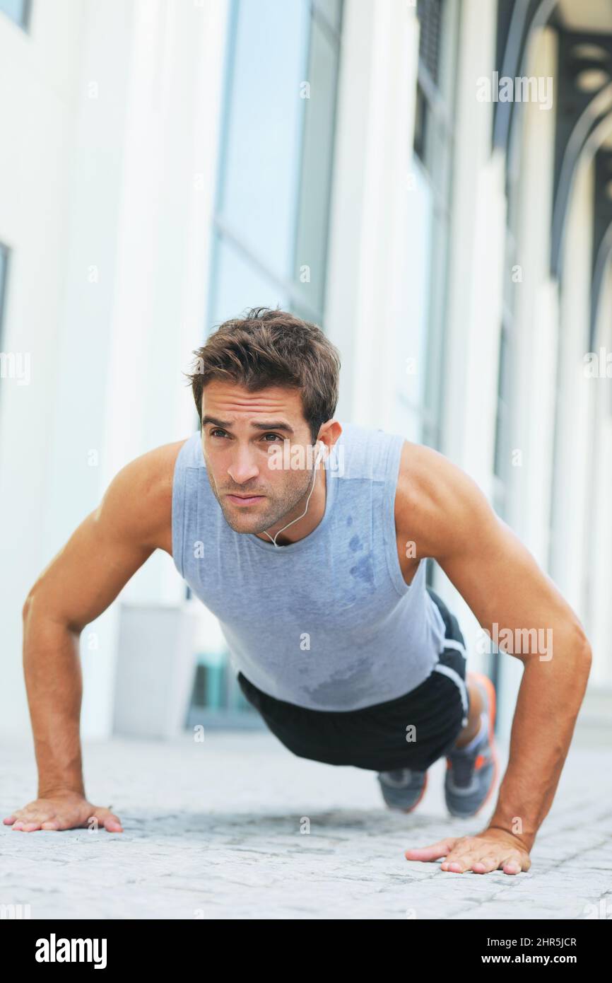 Six hundred two hi-res stock photography and images - Alamy