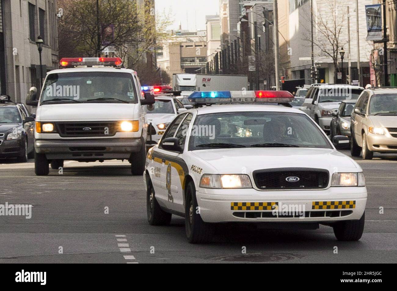 A police convoy escorts Luka Rocco Magnotta to the courthouse in ...
