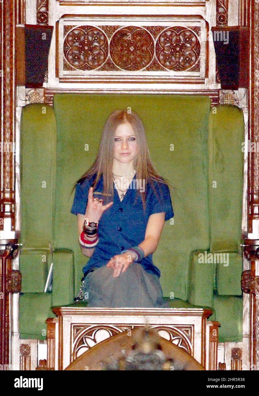 PA PHOTOS/CP - UK USE ONLY: Singer songwriter Avril Lavigne takes a ...