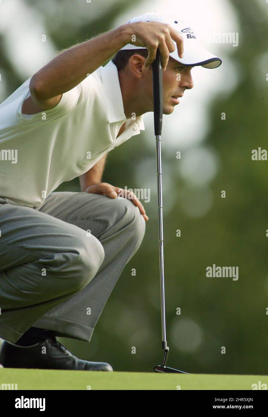 Mike Weir from Bright's Grove, Ont. lines up a putt during first round ...