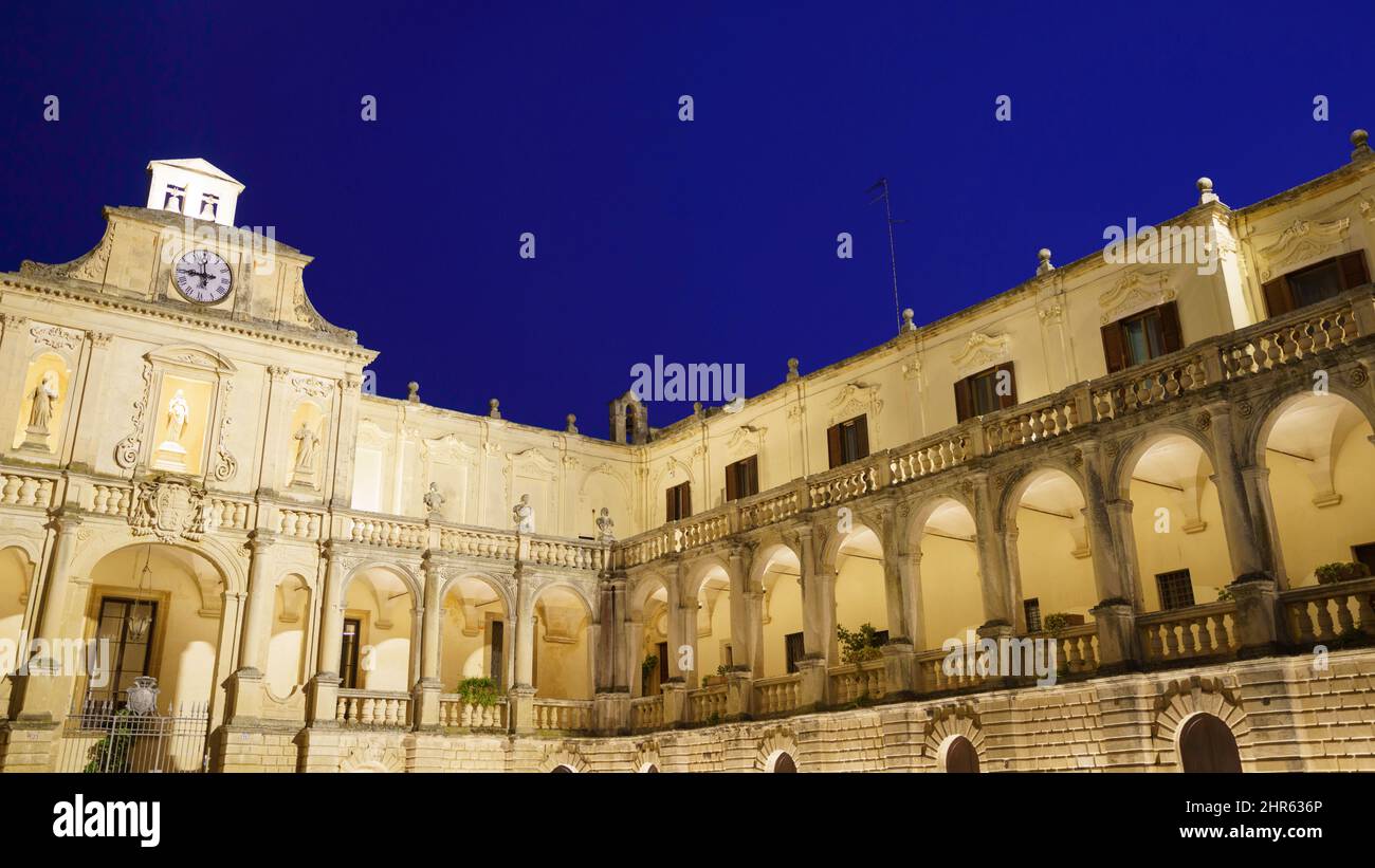 Lecce, Apulia, Italy: exterior of historic buildings in the cathedral ...