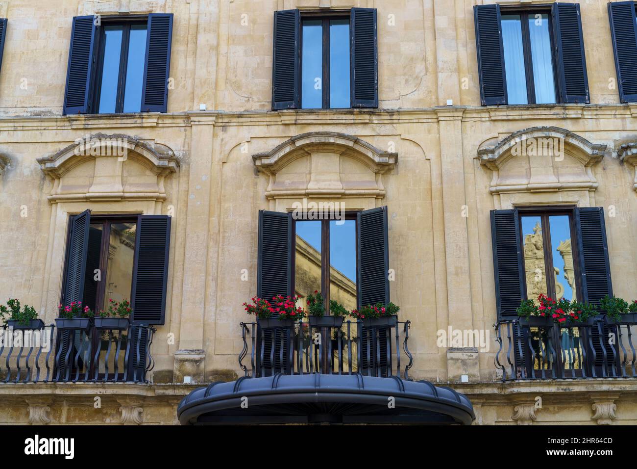 Lecce, Apulia, Italy: exterior of historic buildings Stock Photo - Alamy
