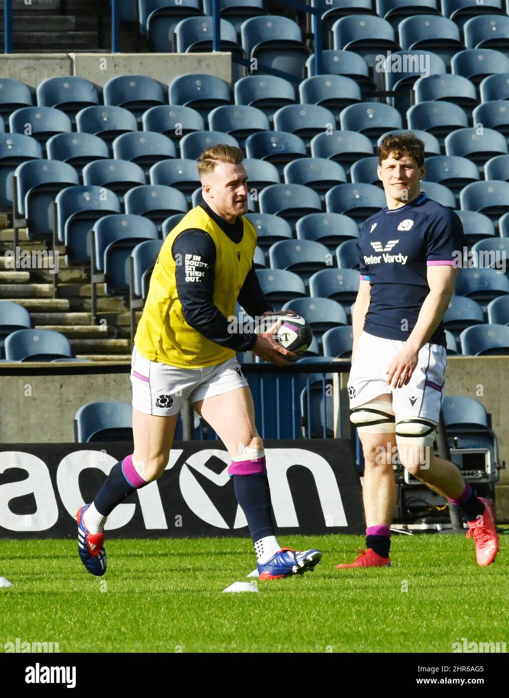 Stuart hogg looking on rory darge hi-res stock photography and images ...