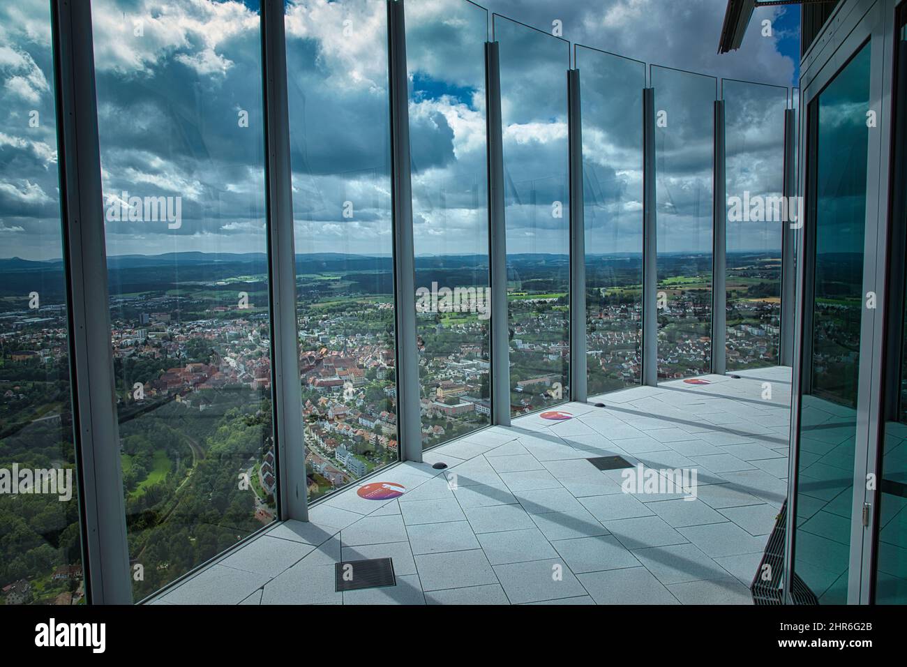 Elevator testturm hi-res stock photography and images - Alamy