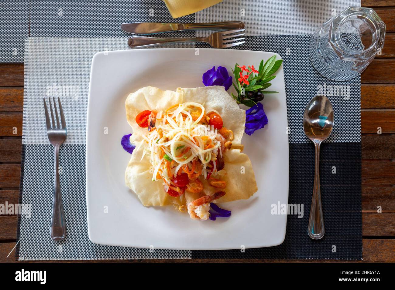 green papaya salad (traditional and modern thai food), traditional food ...