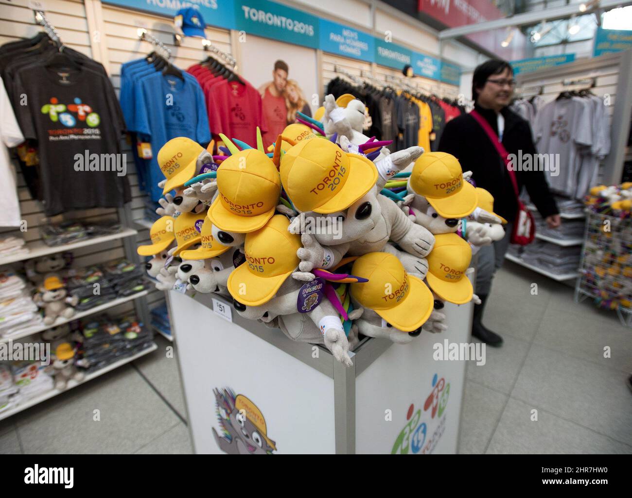 People shop at the official Toronto 2015 Pan Am/Parapan Am Games retail ...
