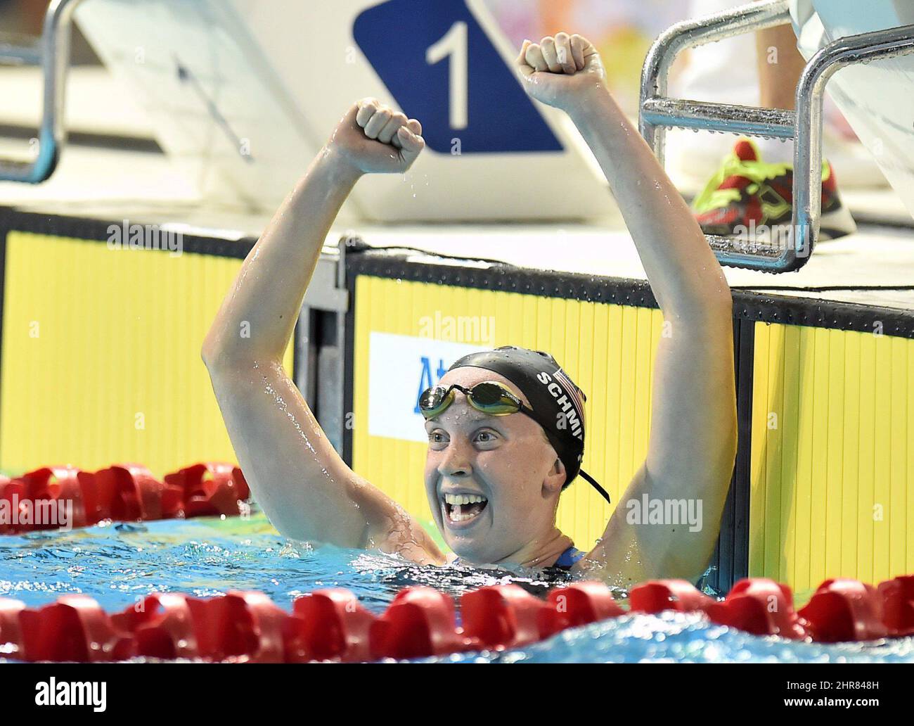 USA's Sierra Schmidt celebrates her gold medal win in the women's 800 ...