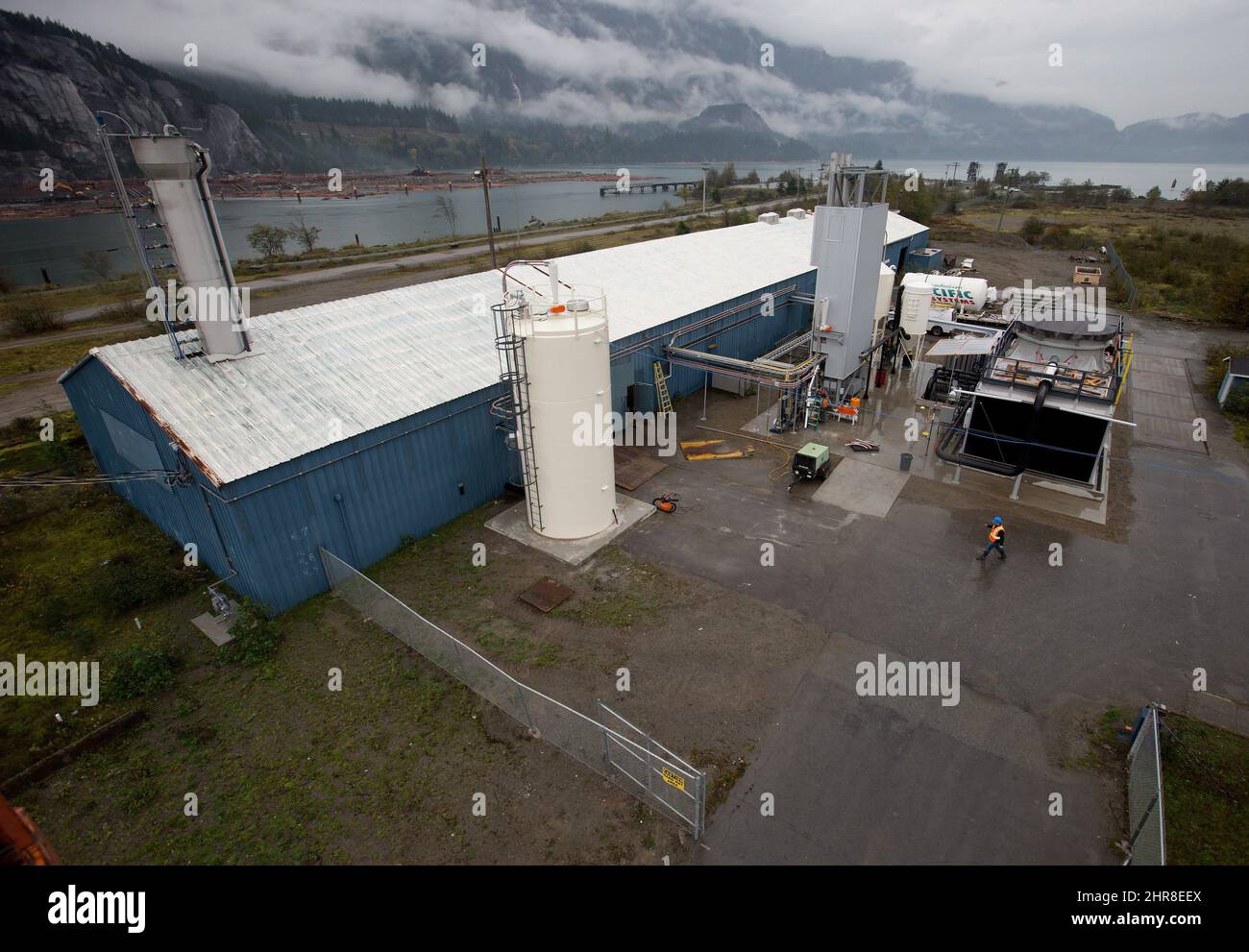 Calgary-based Carbon Engineering's first direct air capture plant is ...