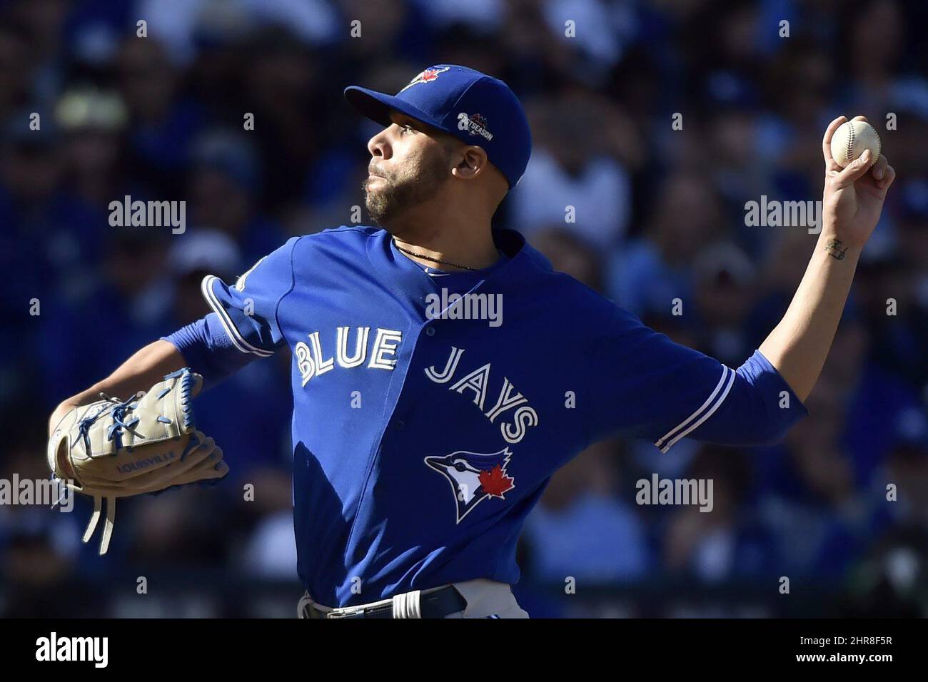 Toronto Blue Jays starting pitcher David Price delivers to the Kansas ...