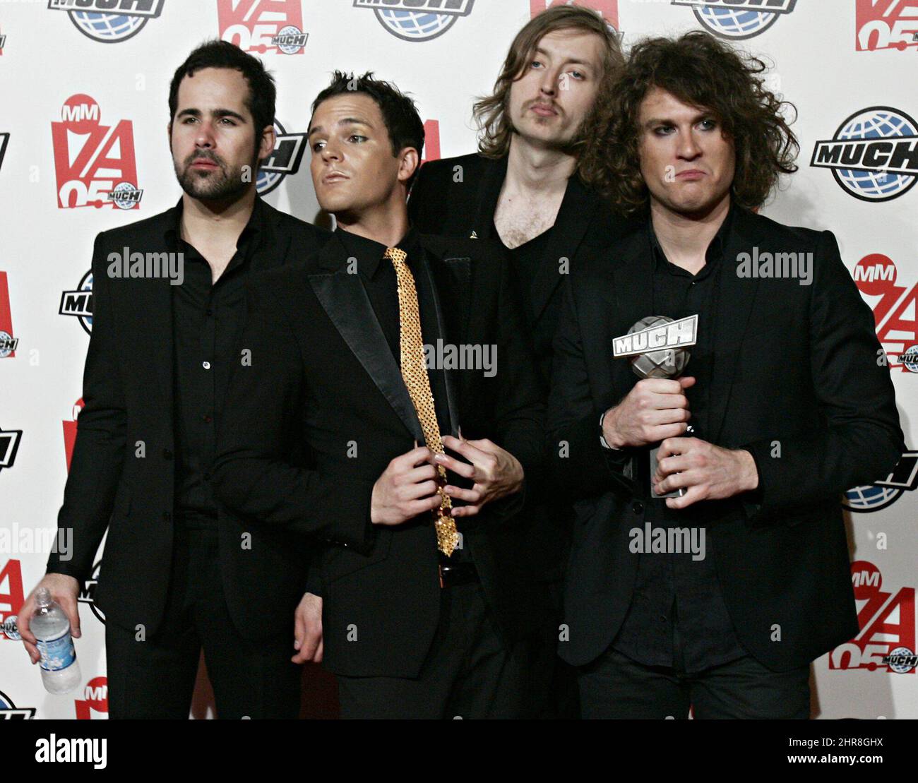 Members of the Killers pose with their award Stock Photo - Alamy