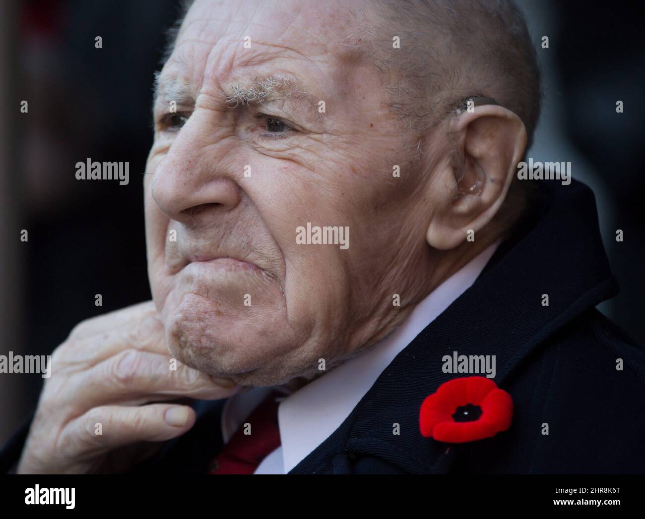 Second World War veteran Patrick Drake, 92, attends a Remembrance Day ...