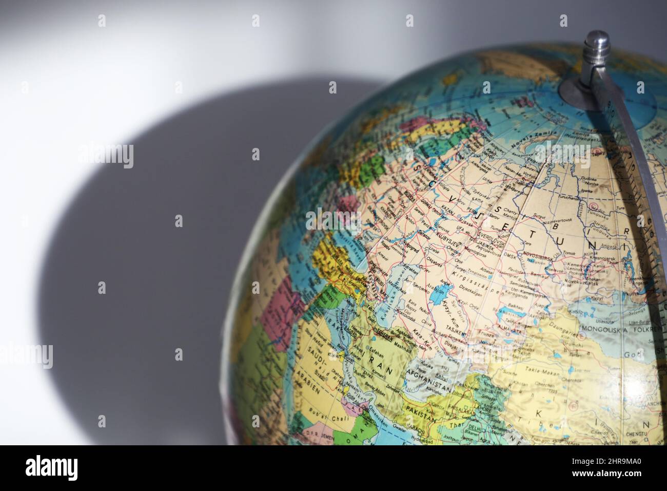 An old globe showing the Soviet Union Stock Photo - Alamy