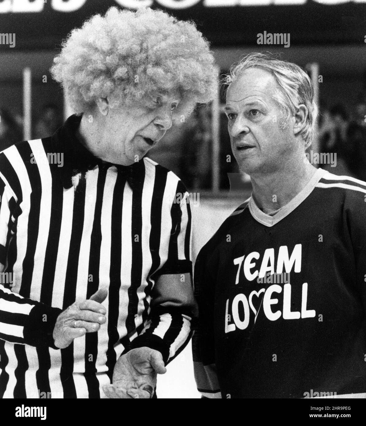 Former NHL referee Red Storey (left) and Hall of Famer Gordie Howe ...