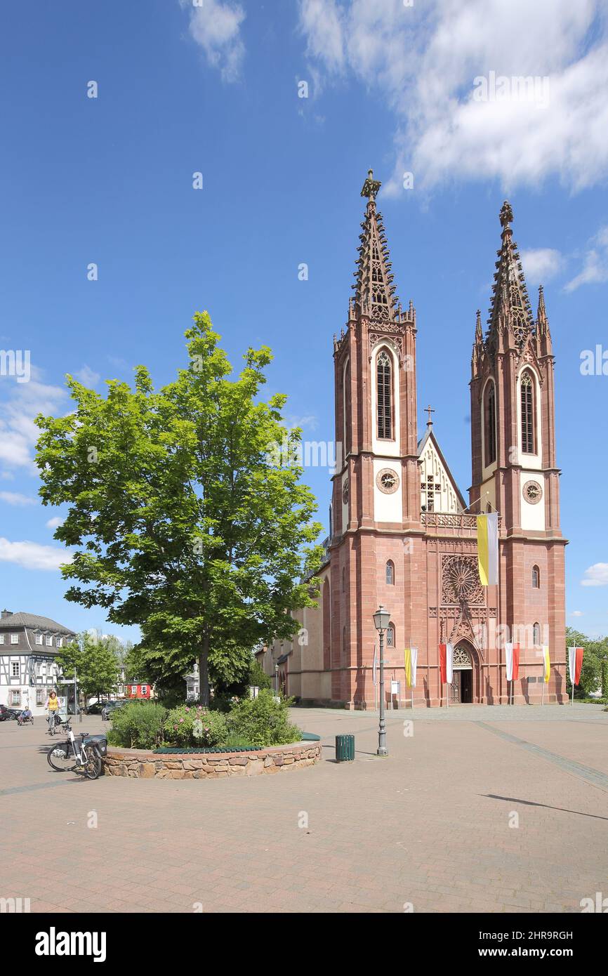 Gothic Rheingau Cathedral, Bischof-Blum-Platz, Geisenheim, Rheingau ...