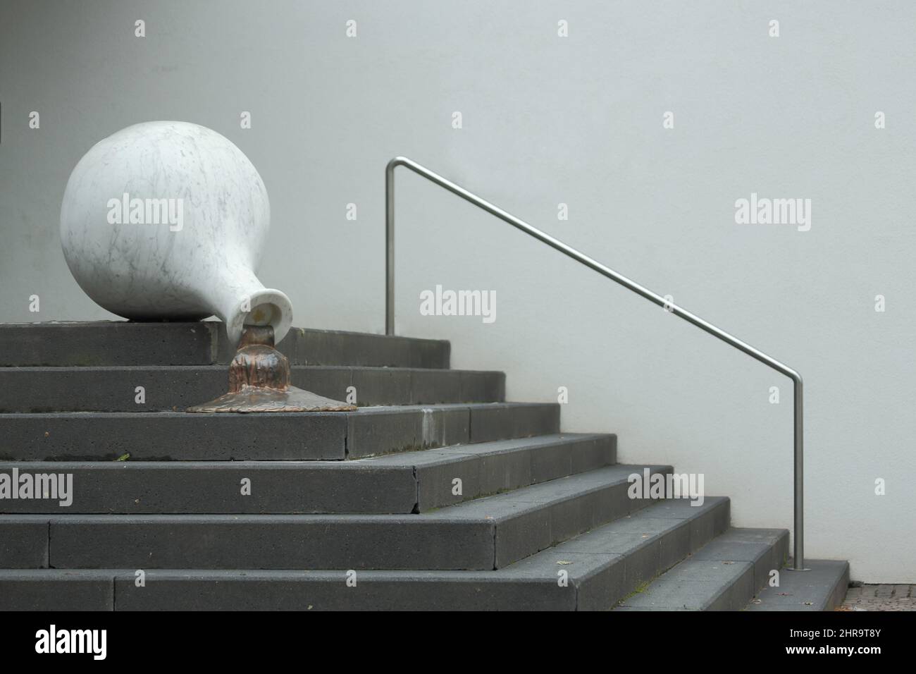 Leaking container hi-res stock photography and images - Alamy