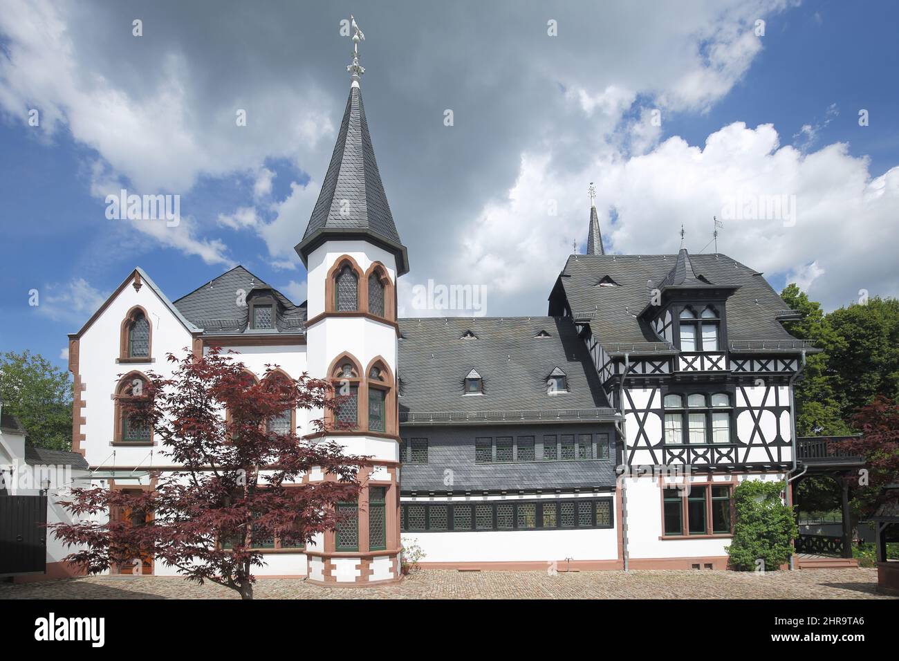 Winery Robert Weil, Sutton in Kiedrich Rheingau, Hesse, Germany Stock ...