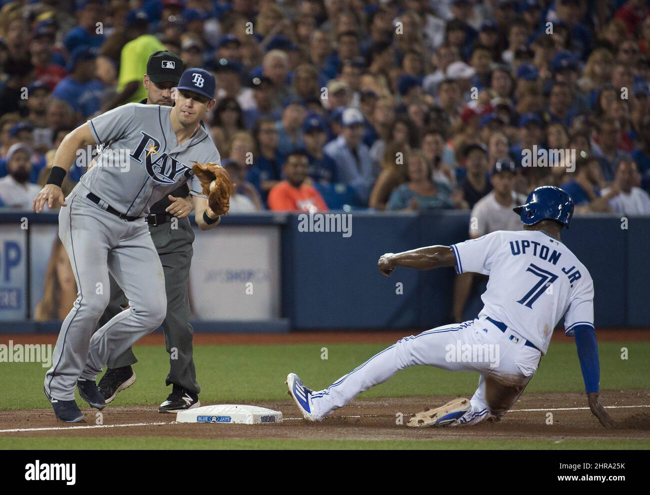 Toronto Blue Jays left fielder Melvin Upton Jr. (7) steals third base ...