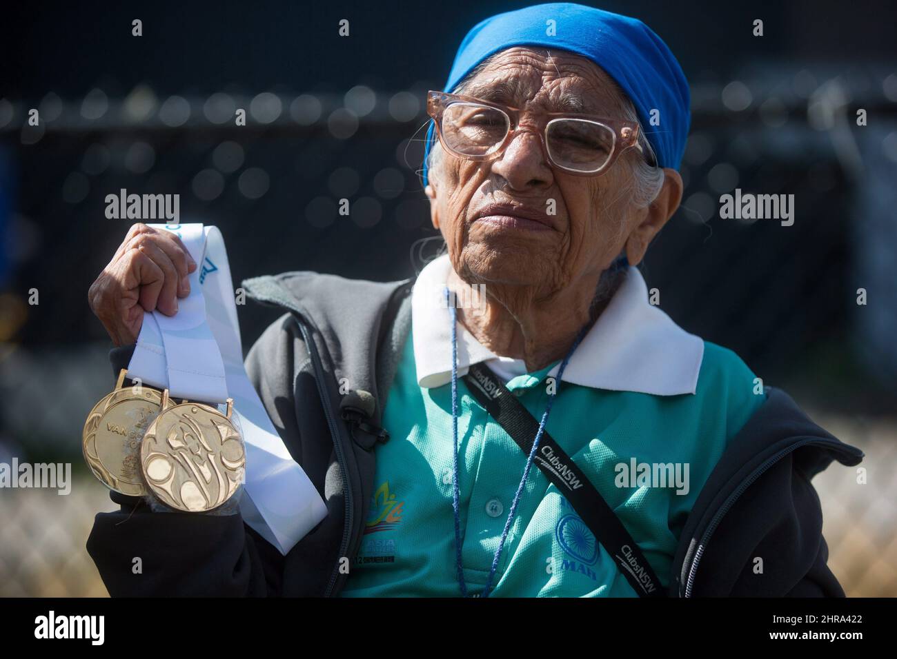 100 metre track hi-res stock photography and images - Alamy