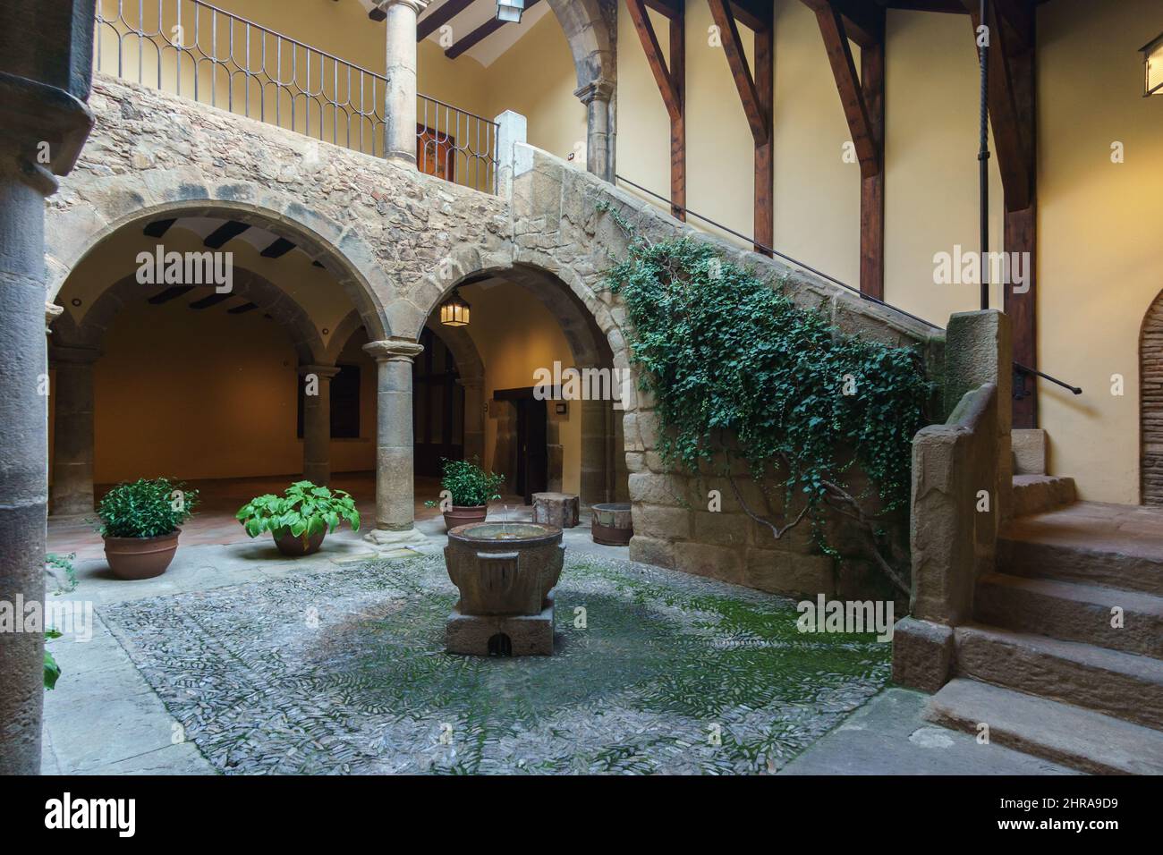 Old spanish building interior courtyard house traditional architecture ...