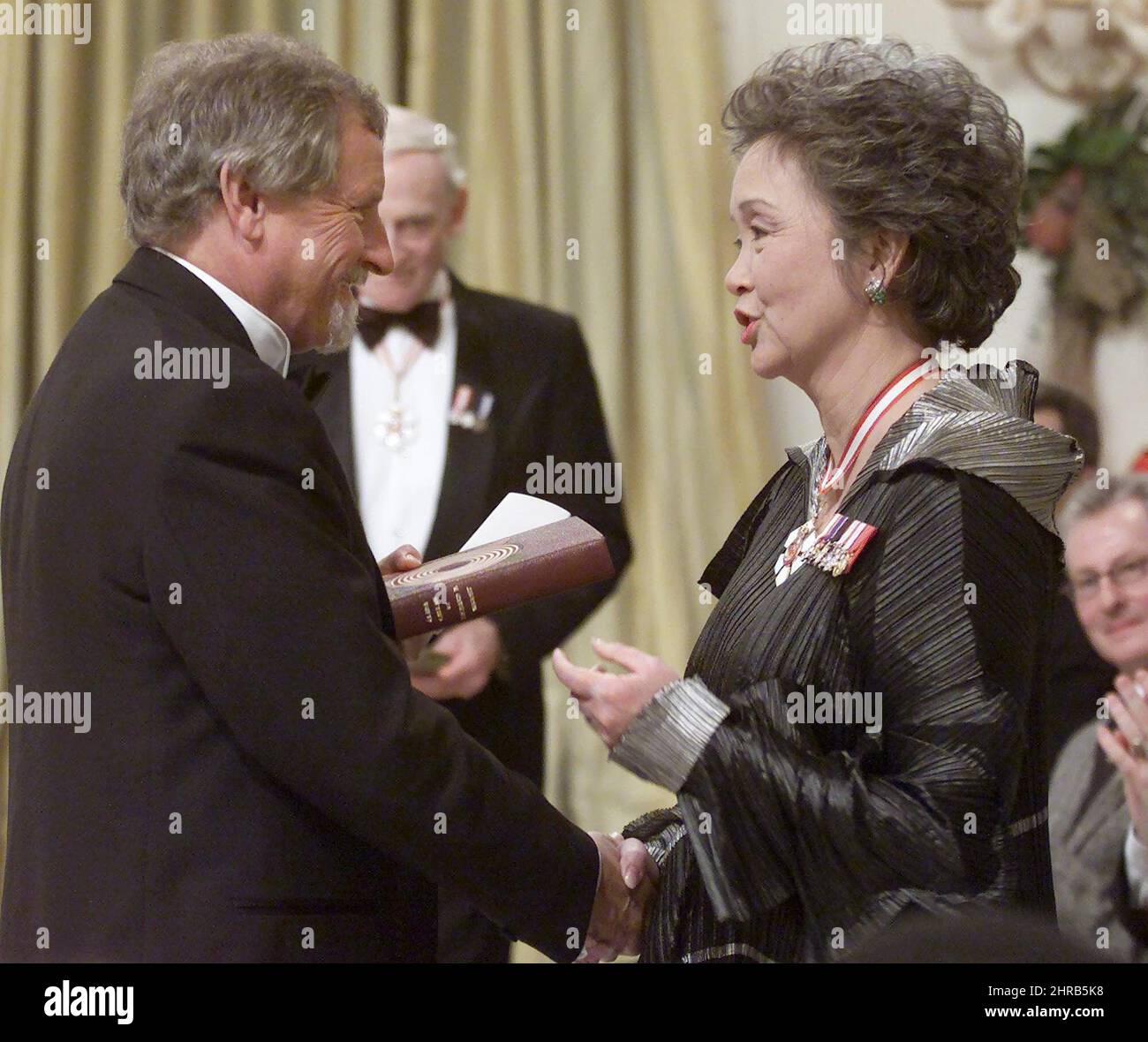 Governor General Adrienne Clarkson presents the Governor General's ...