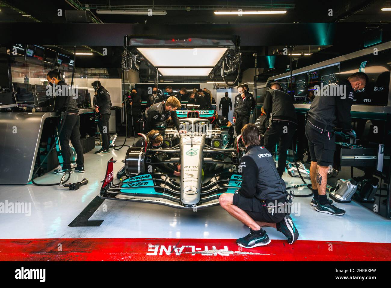 Mechanics of george russel hi-res stock photography and images - Alamy