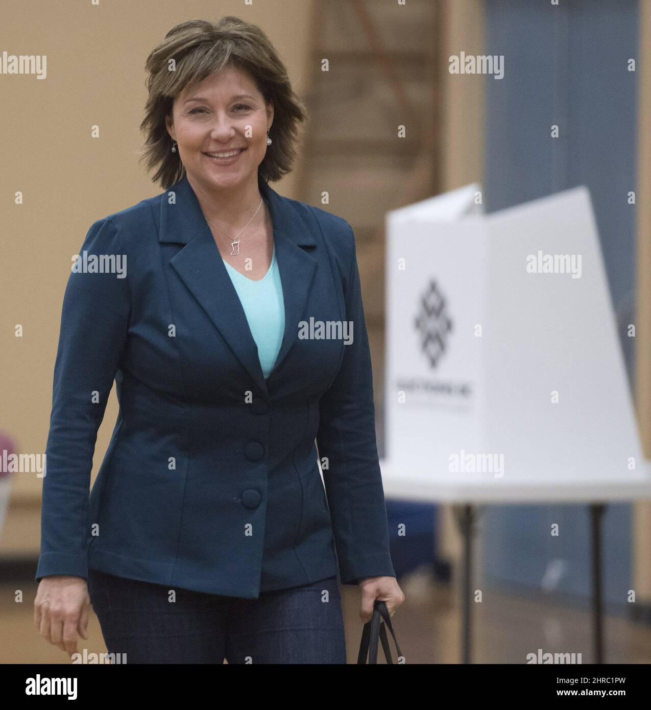 Today tuesday after hi-res stock photography and images - Alamy