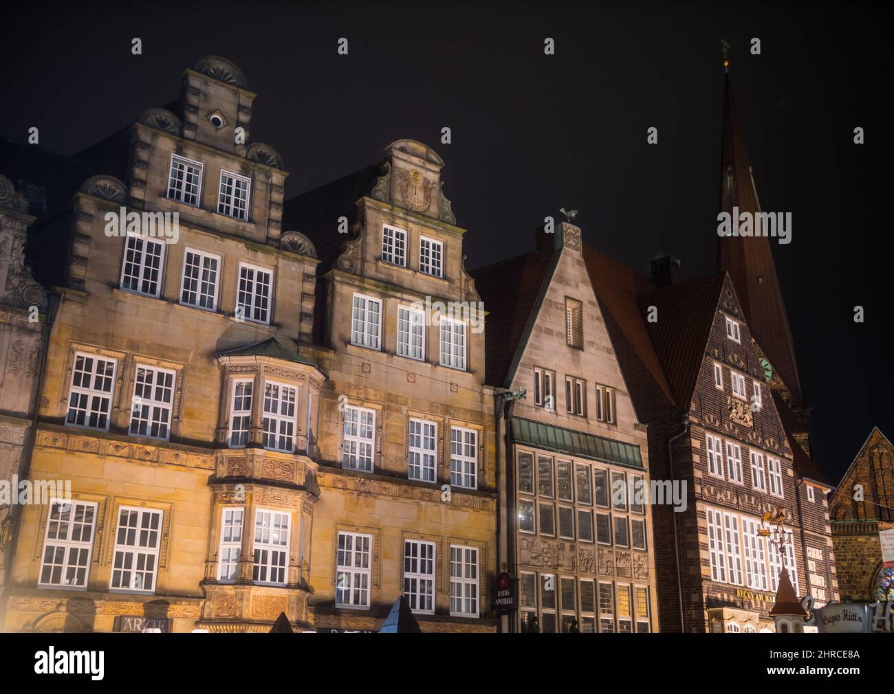 Beautiful buildings of the historic old town Bremen at night Stock ...