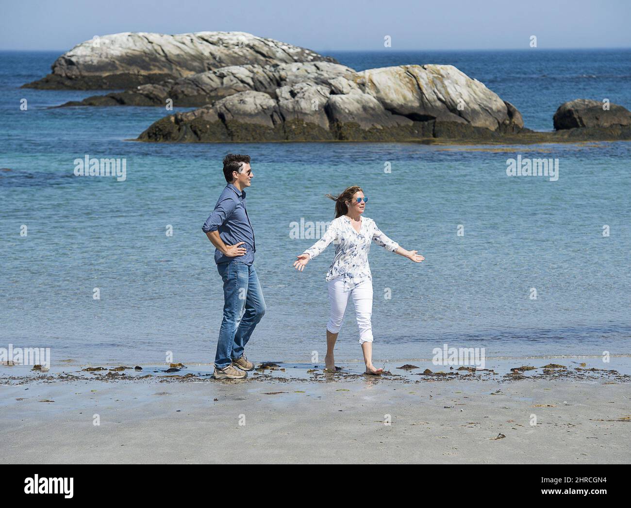 Prime Minister Justin Trudeau and his wife Sophie Gregoire Trudeau walk ...