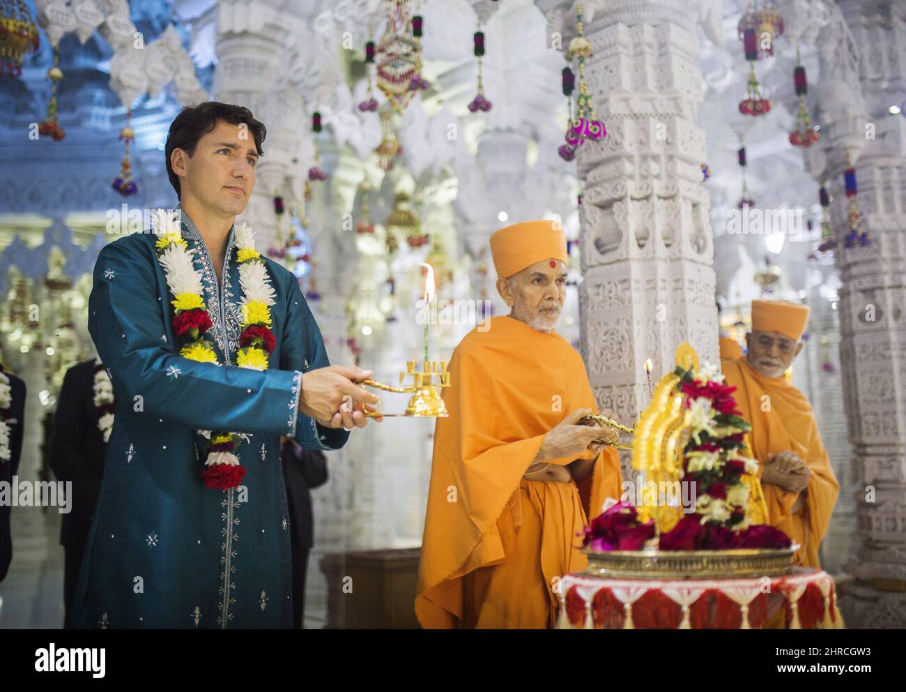 Prime Minister Justin Trudeau visits the BAPS Shri Swaminarayan Mandir ...