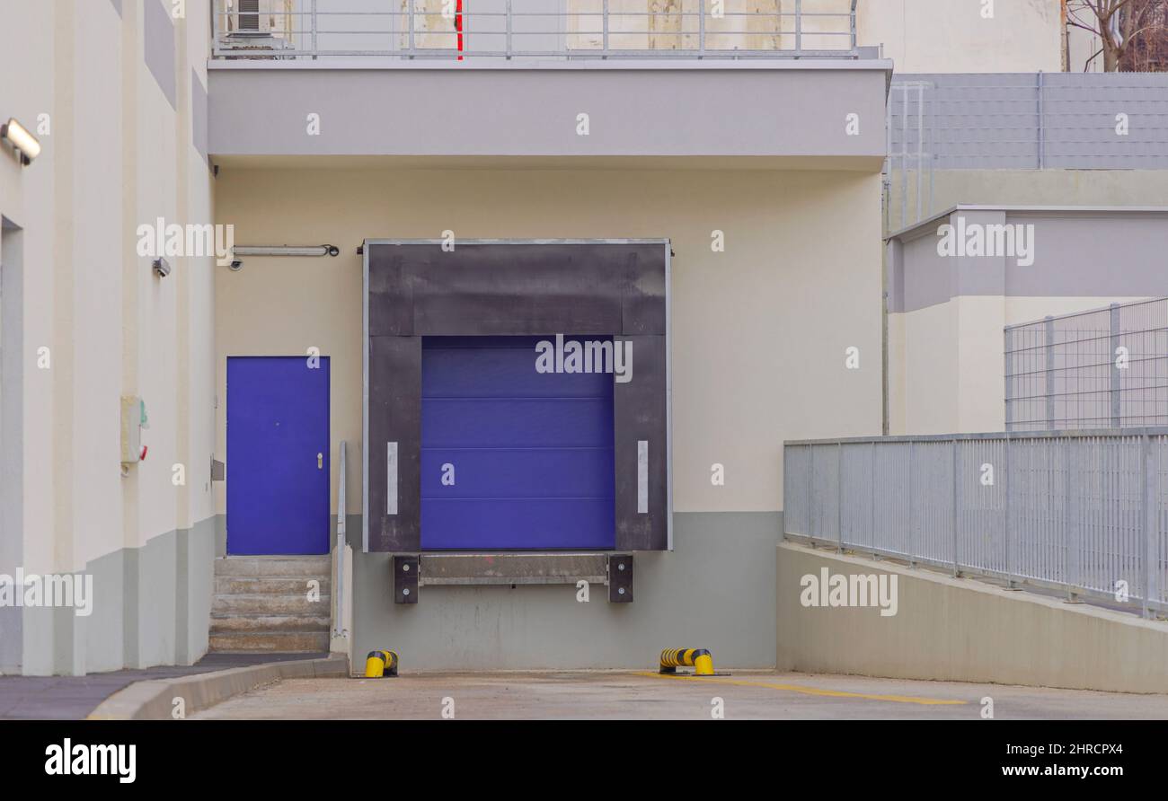Cargo Loading Ramp Dock Storage Door Closed Stock Photo - Alamy