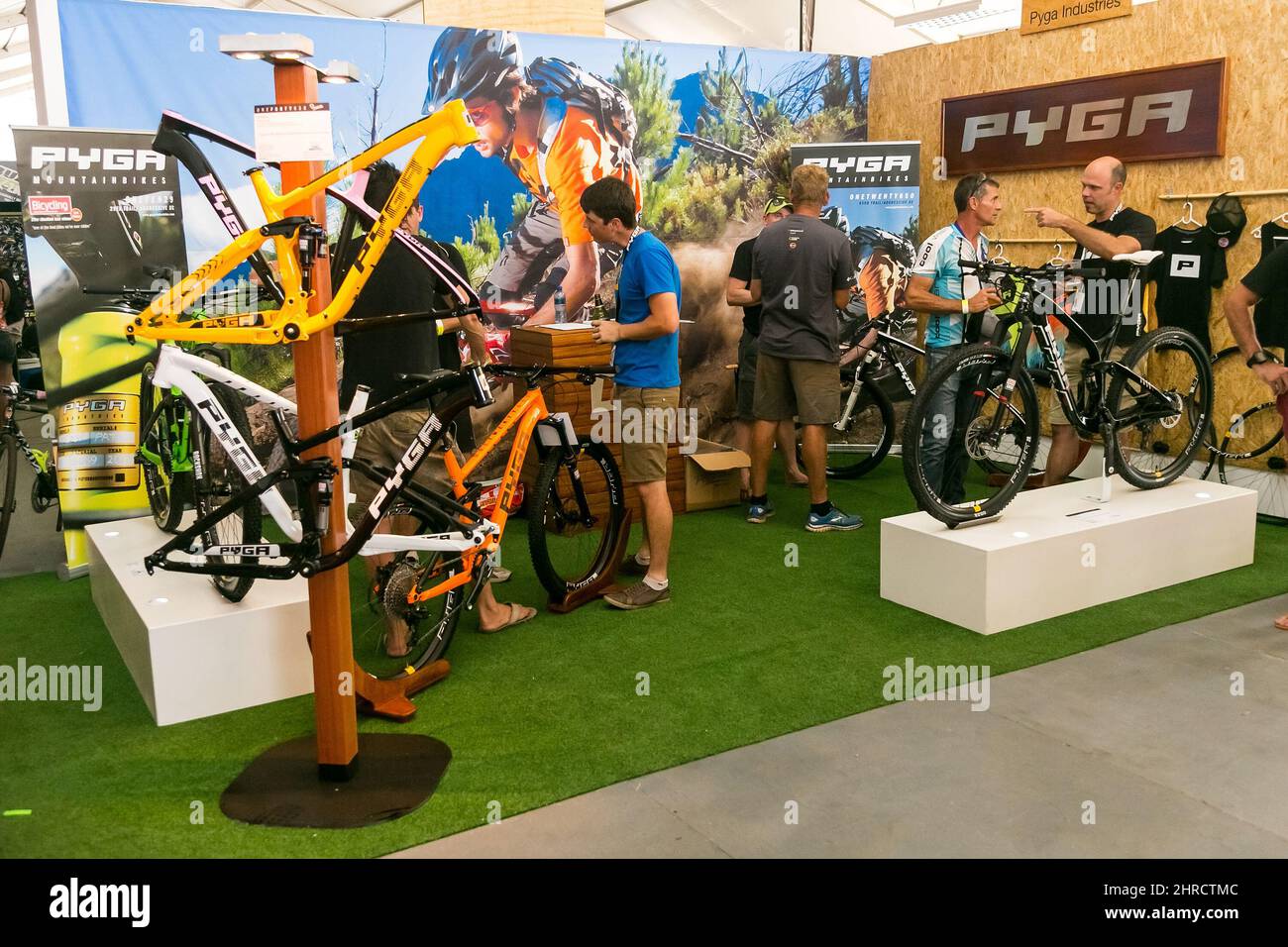 Africa cycle fair hi-res stock photography and images - Alamy