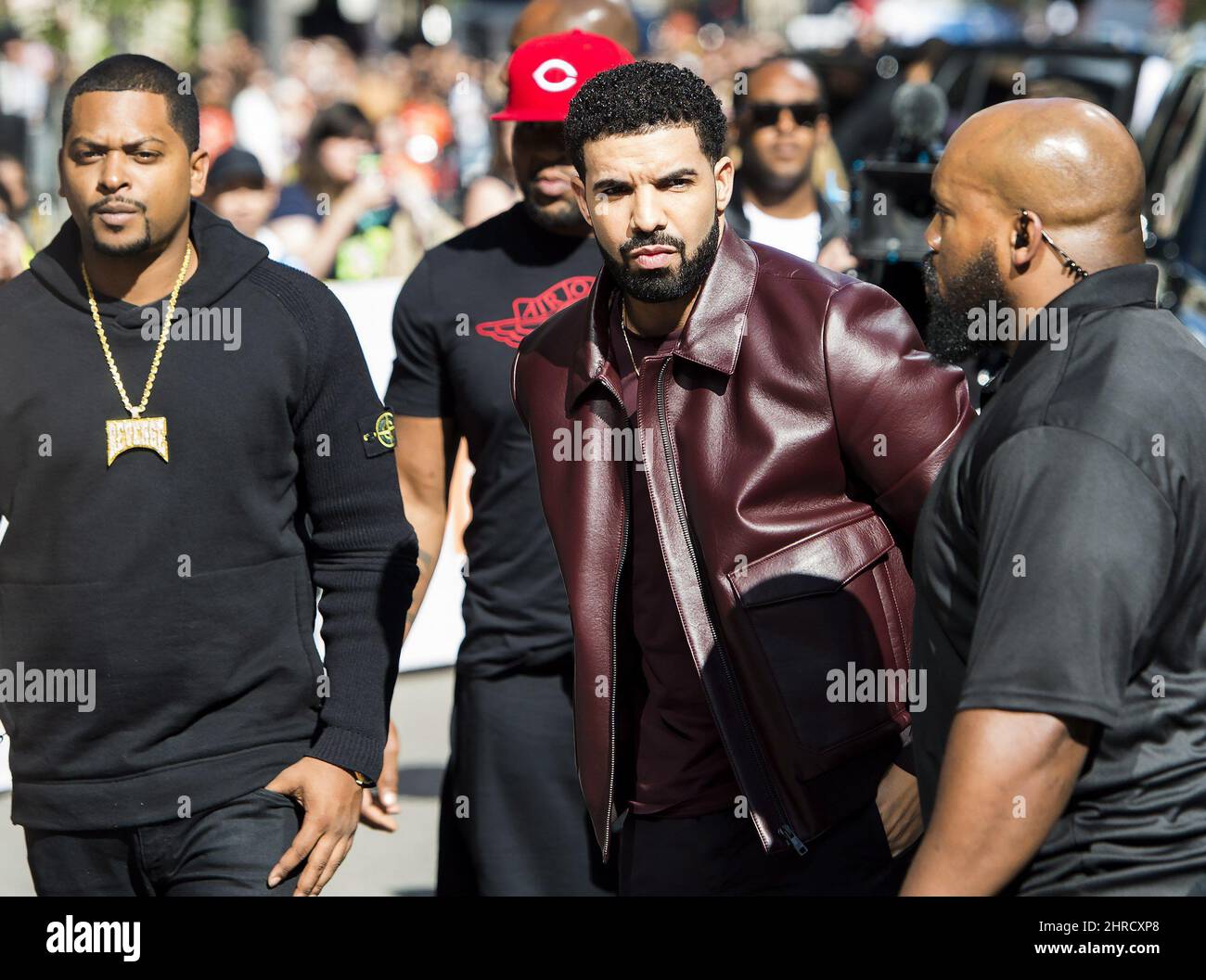 Canadian rapper Drake, centre, arrives on the red carpet for the new ...