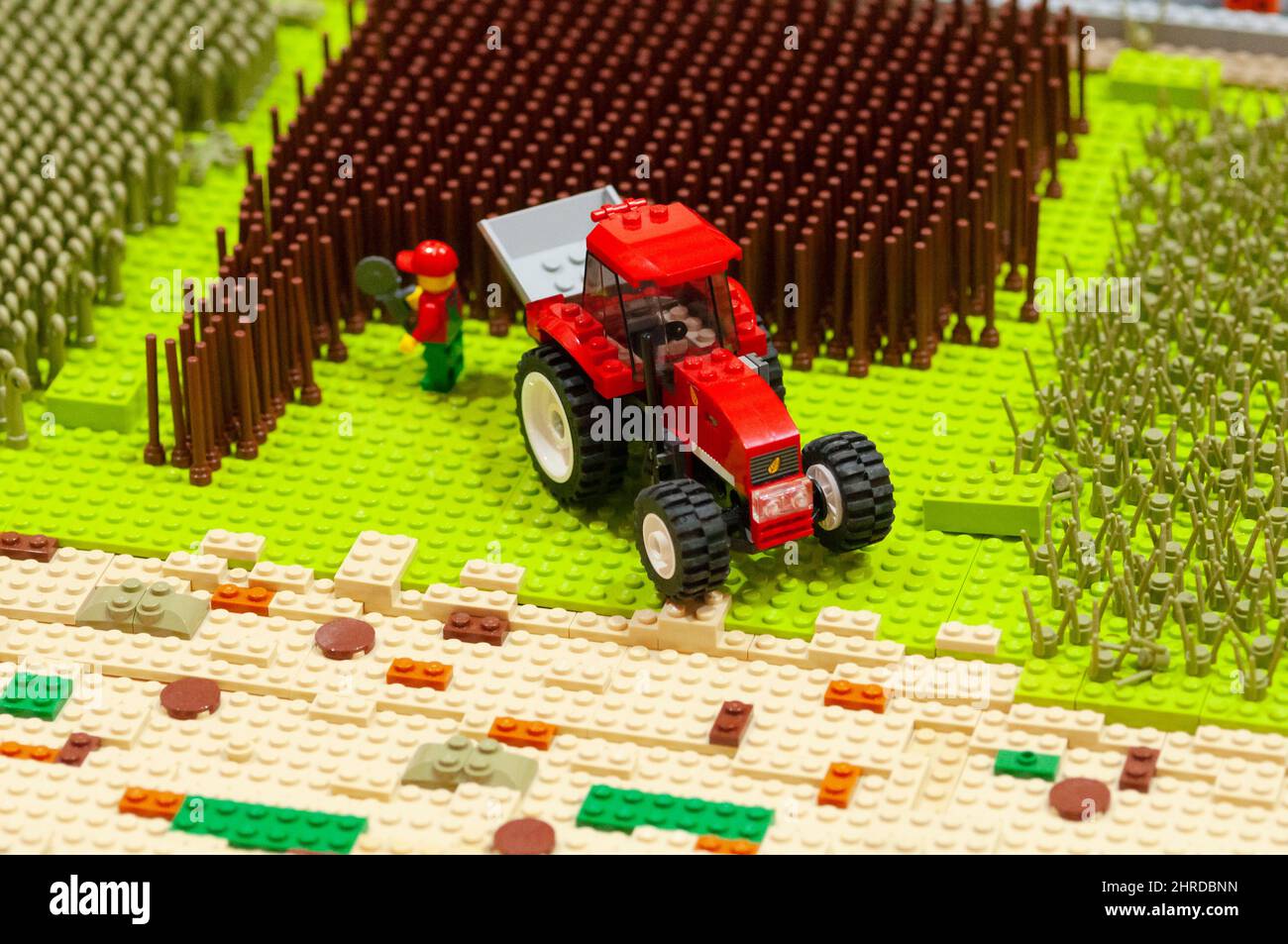 Farmer figure hi-res stock photography and images - Alamy