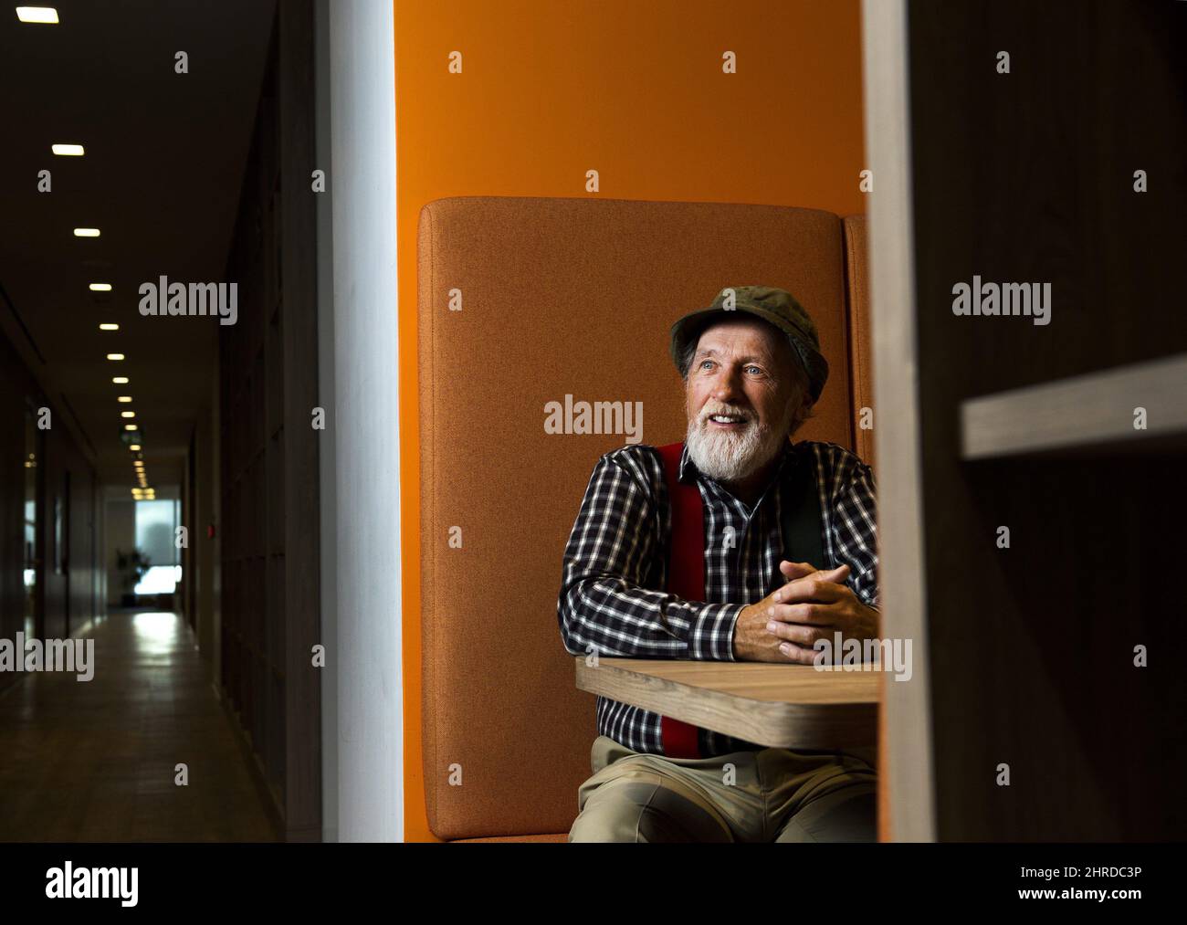 Canadian actor Steve Smith, also known as Red Green, poses for a ...