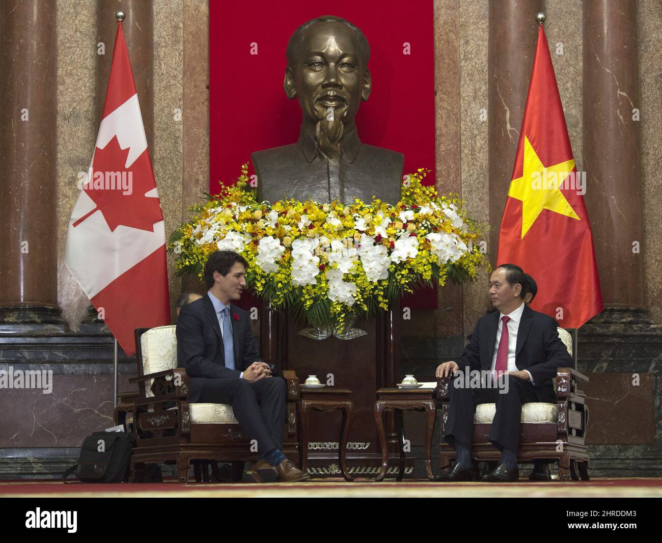Canadian Prime Minister Justin Trudeau meets with Vietnamese President ...
