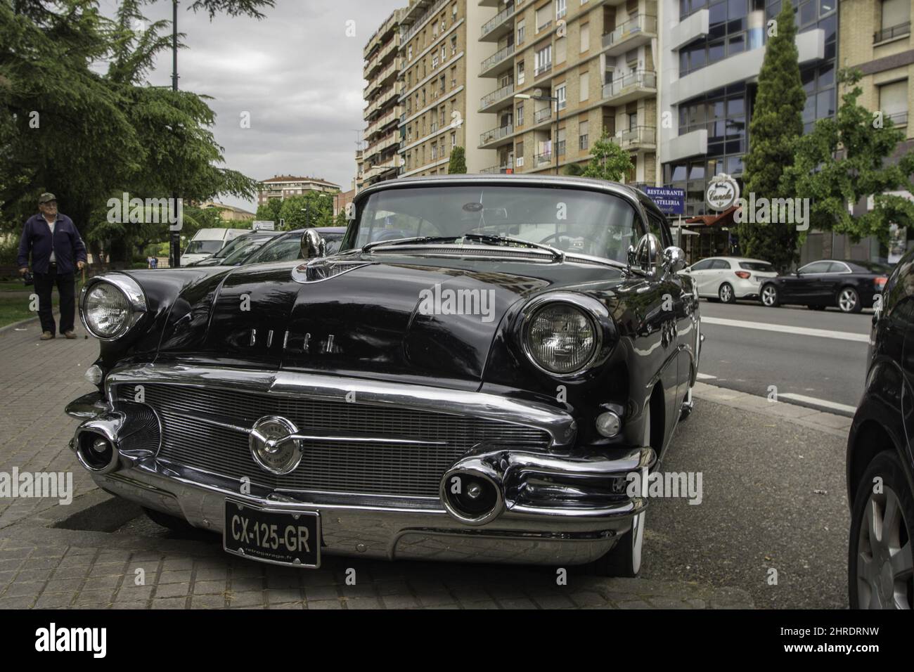 Beautiful 1950s automobile hi-res stock photography and images - Alamy