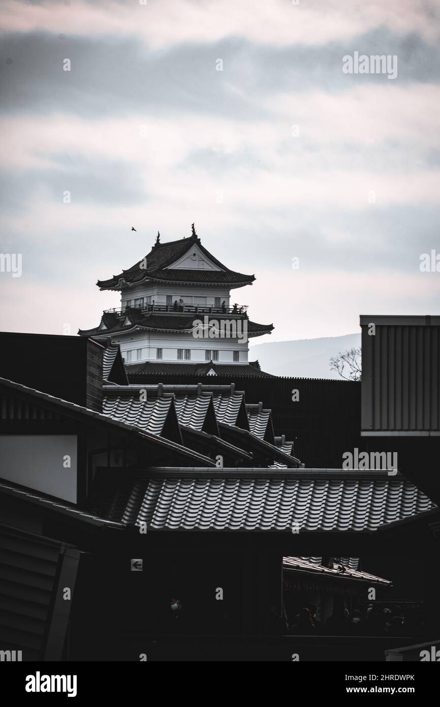 Traditional Japanese buildings in Tokyo Stock Photo - Alamy
