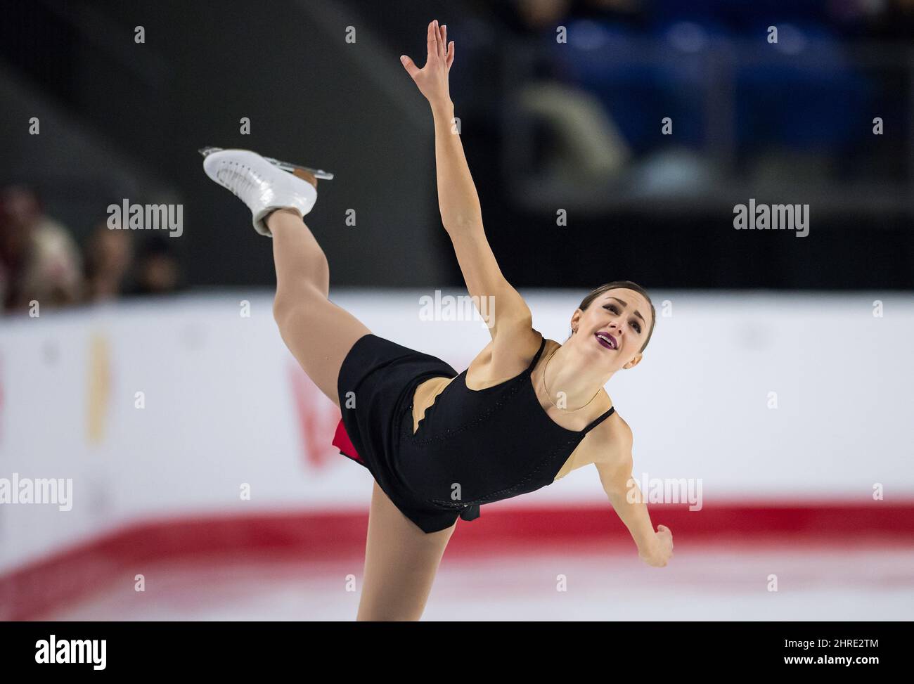 Michelle Long, of Newmarket, Ont., performs her short program during ...