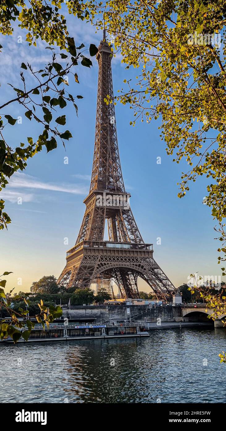 Vertical shot of the Eiffel Tower. Paris, France Stock Photo - Alamy