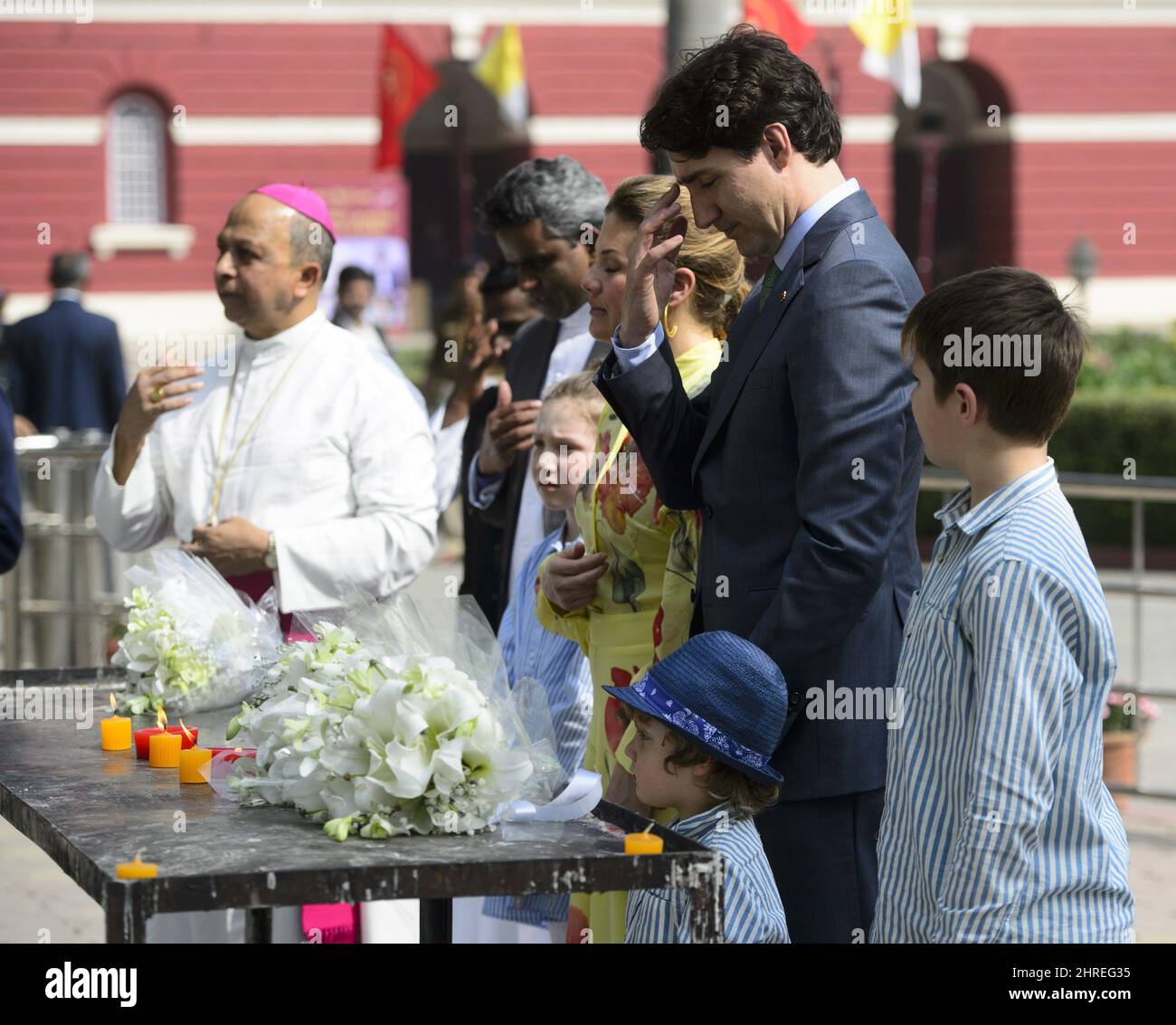 Prime Minister Justin Trudeau and wife Sophie Gregoire Trudeau, and ...