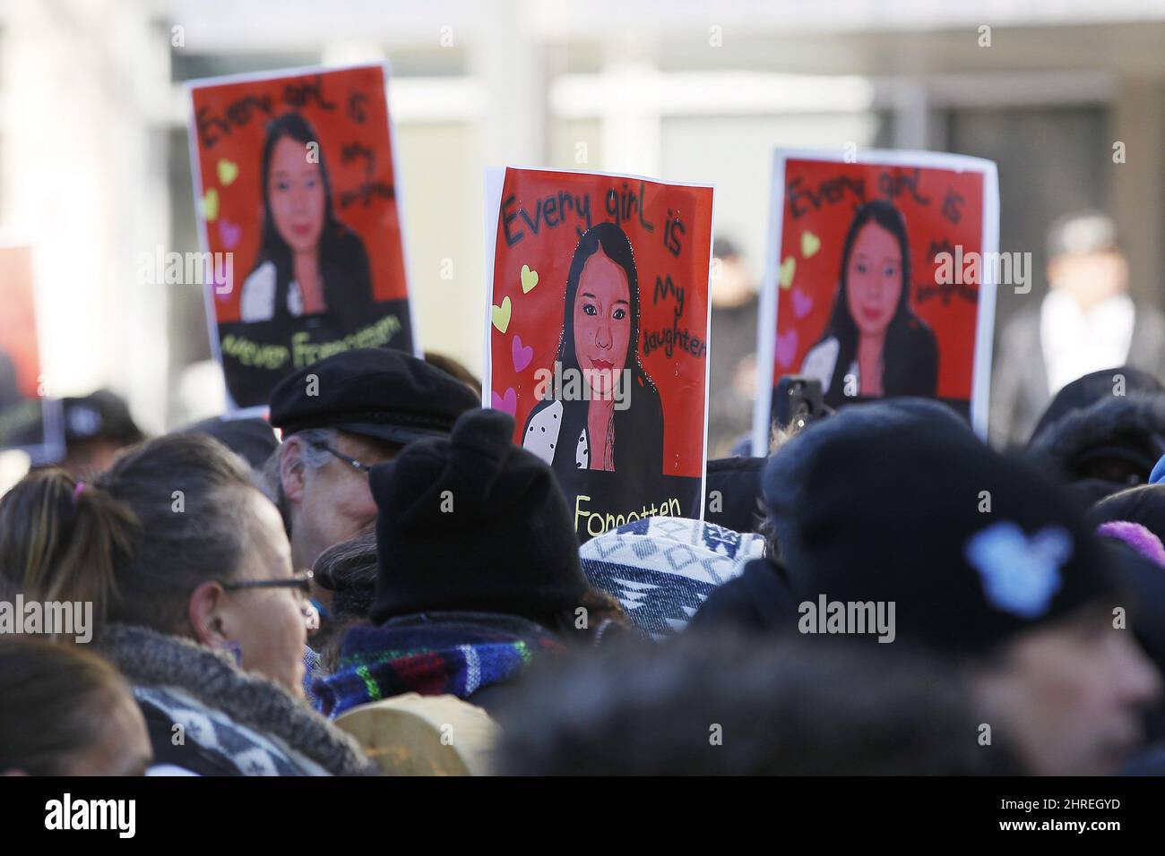 Family and supporters of Thelma Favel, Tina Fontaine's great-aunt and ...