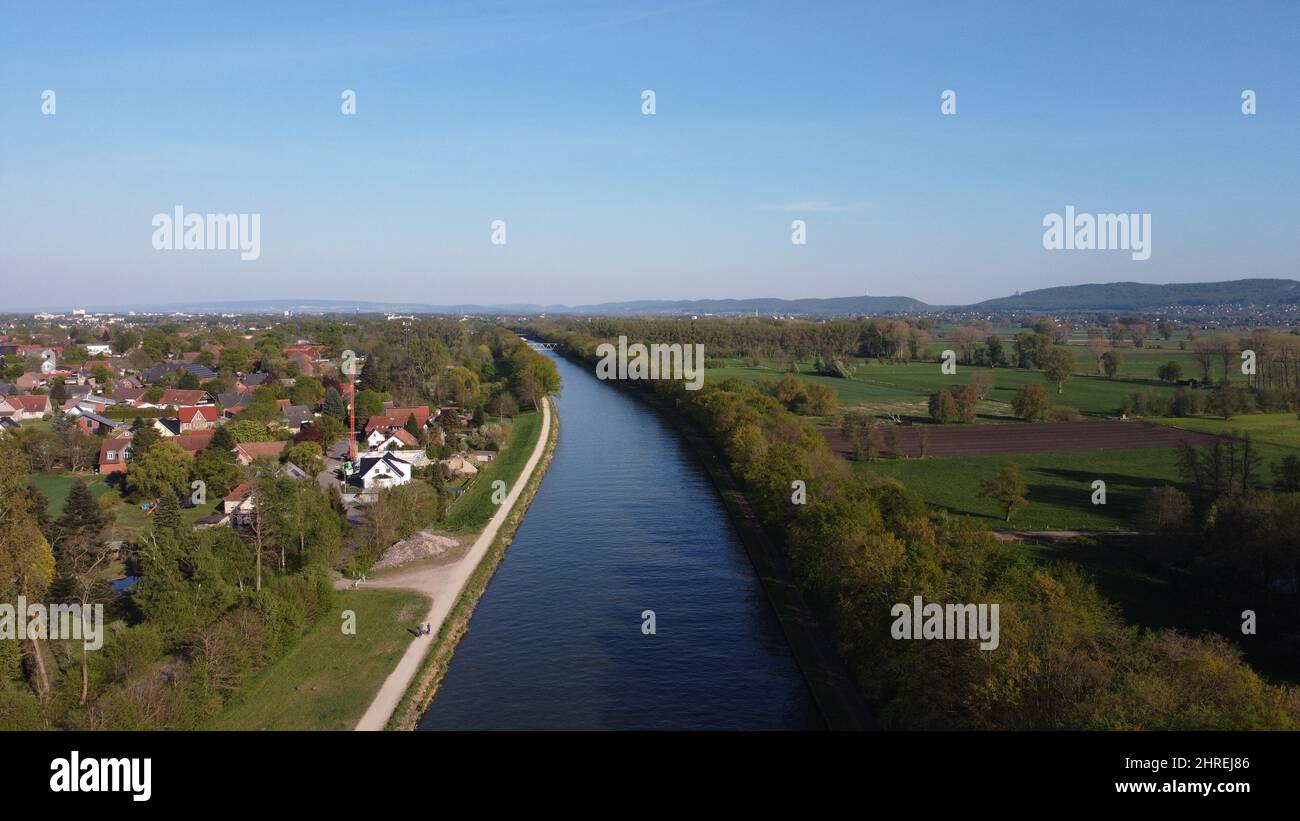 Der Mittellandkanal von oben Stock Photo - Alamy