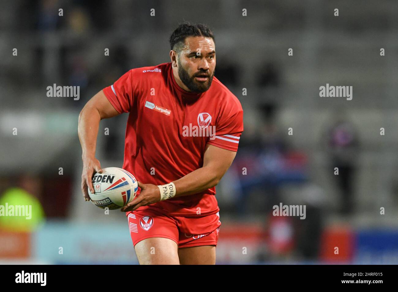 Konrad Hurrell #23 of St Helens during the warm up Stock Photo - Alamy