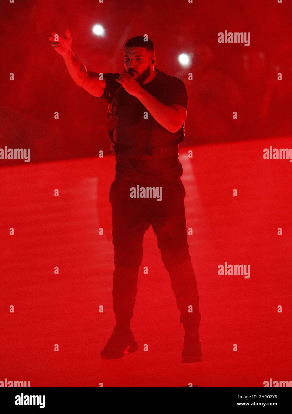 Drake performs during the "Aubrey & The Three Amigos Tour" in Toronto ...