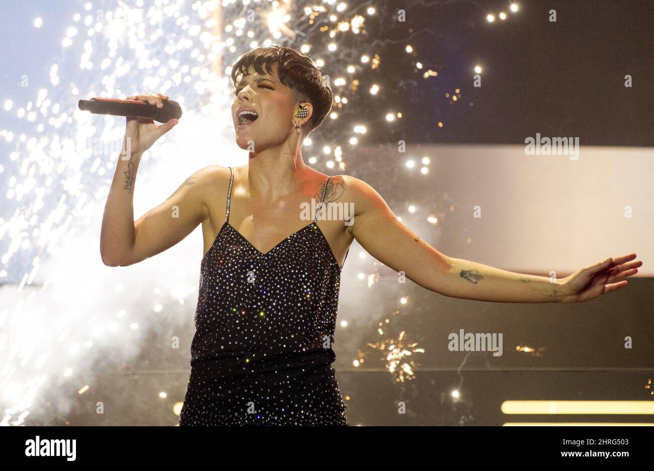 Halsey performs at the iHeartRadio MMVAs in Toronto on Sunday, Aug. 26 ...