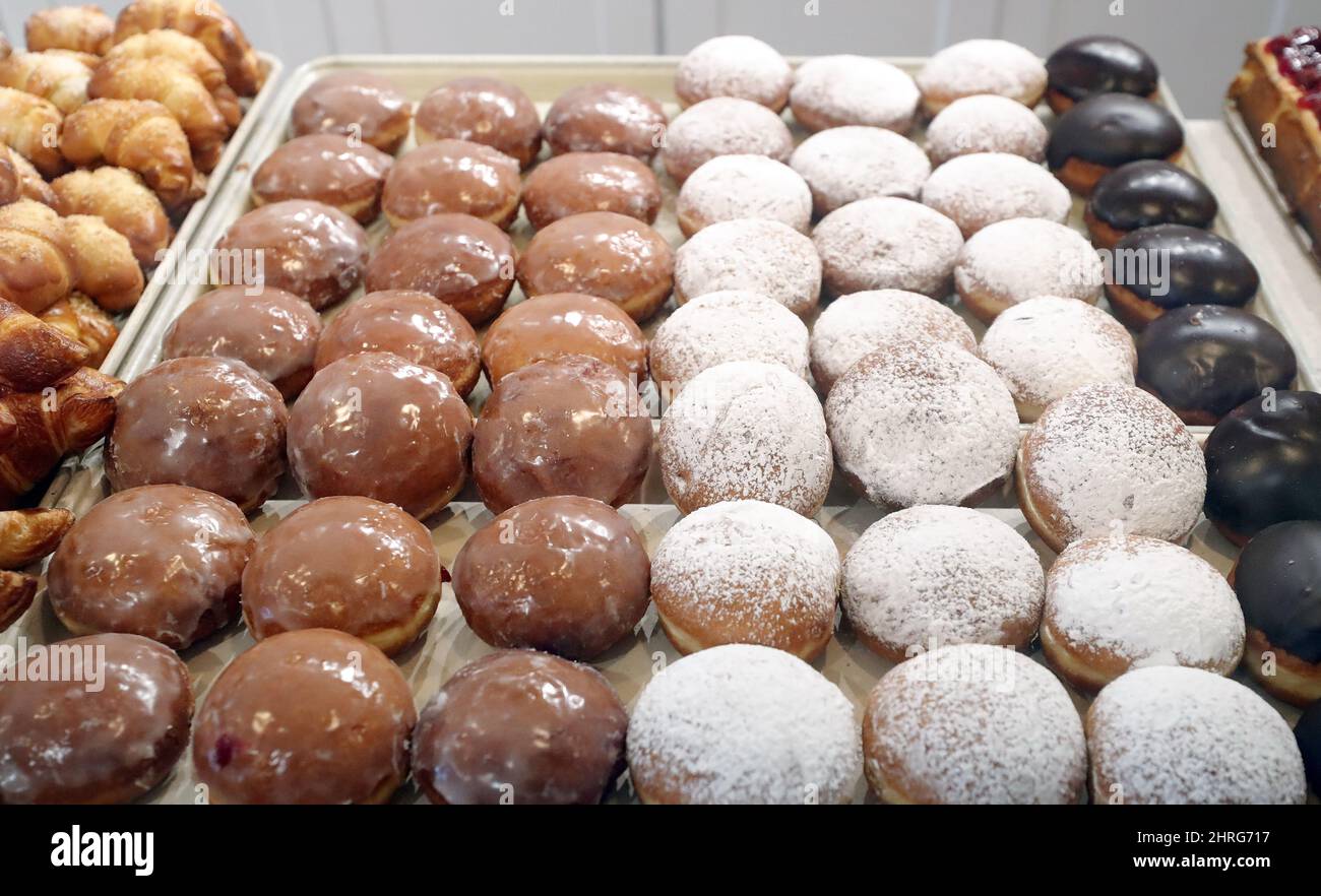 Fat tuesday catholic hi-res stock photography and images - Alamy