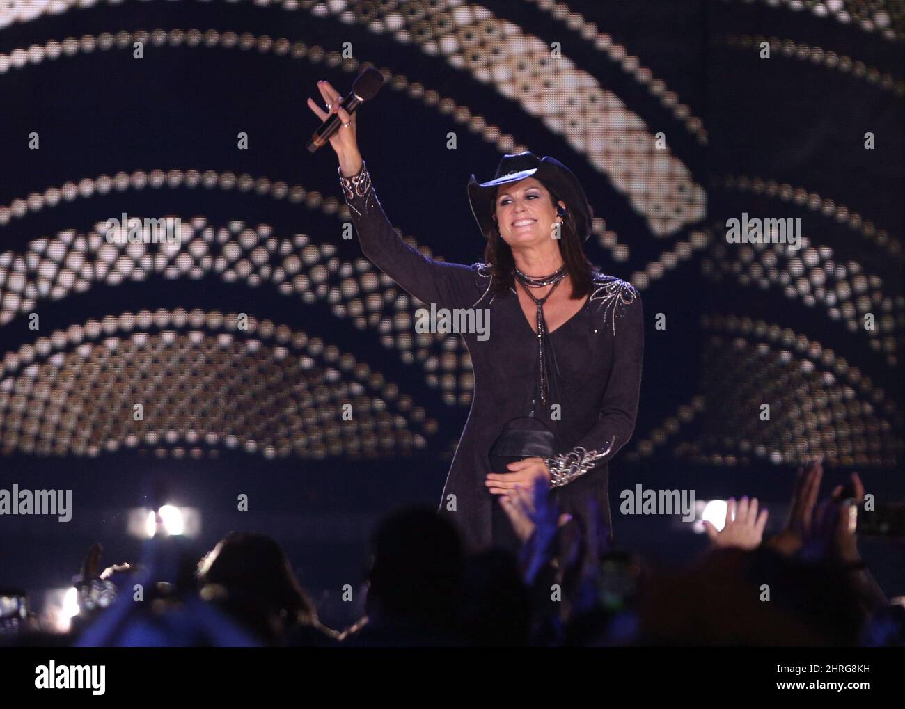 Terri Clark waves after being announced as the 2018 Hall of Fame Inductee at the Canadian ...