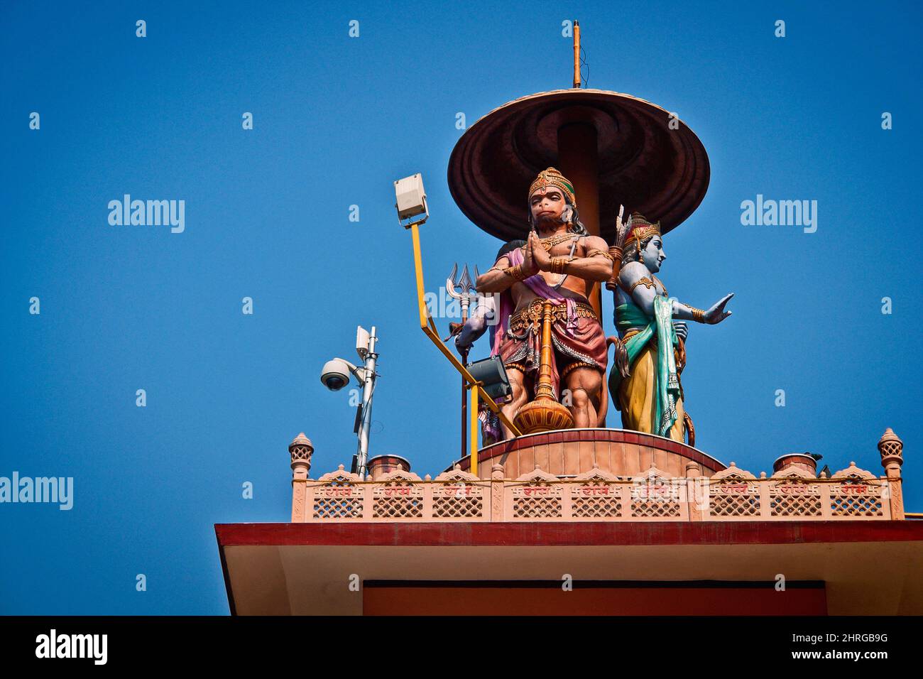 Statue of Hanuman and Ramayana on the roof of the building Stock Photo ...