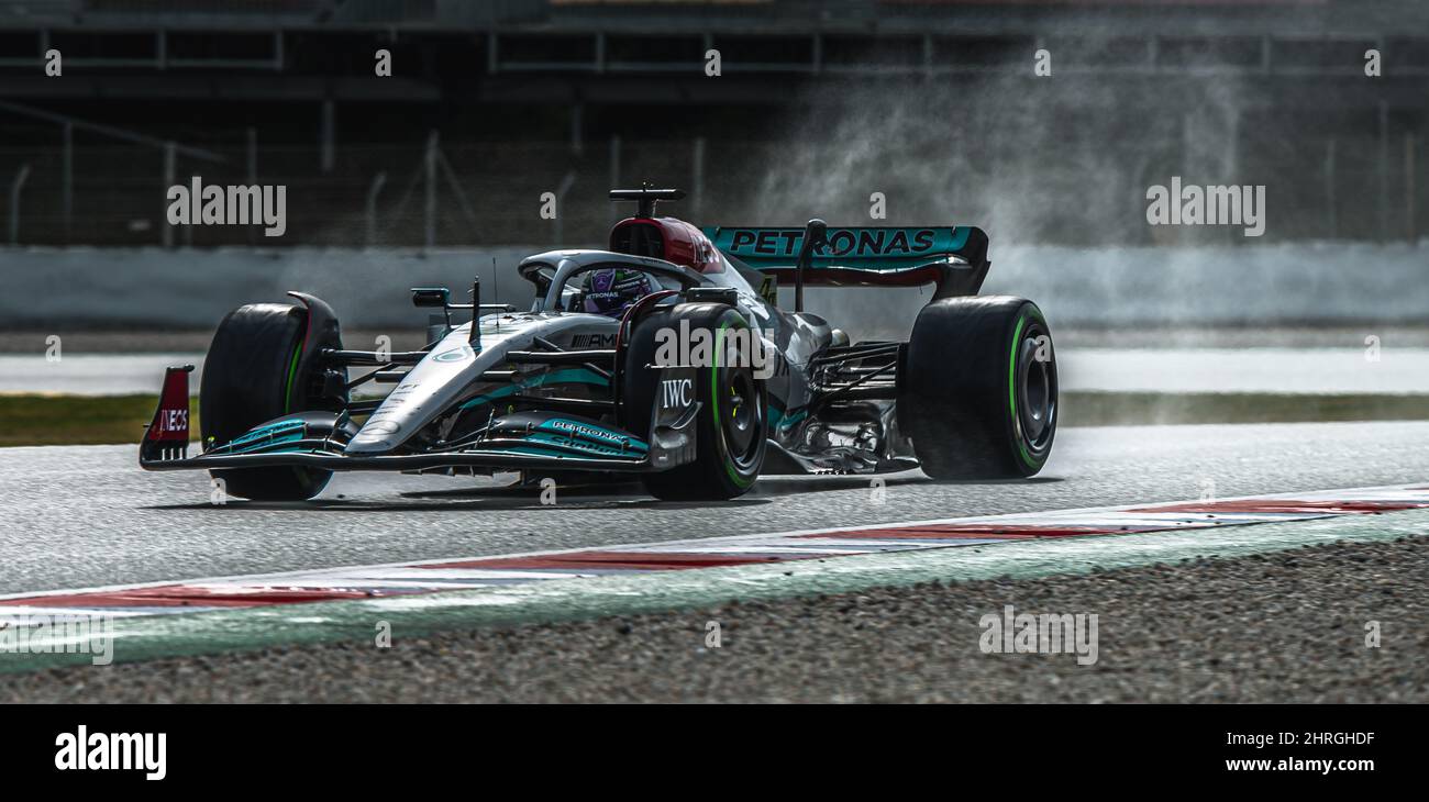Lewis hamilton 2022 test hi-res stock photography and images - Alamy